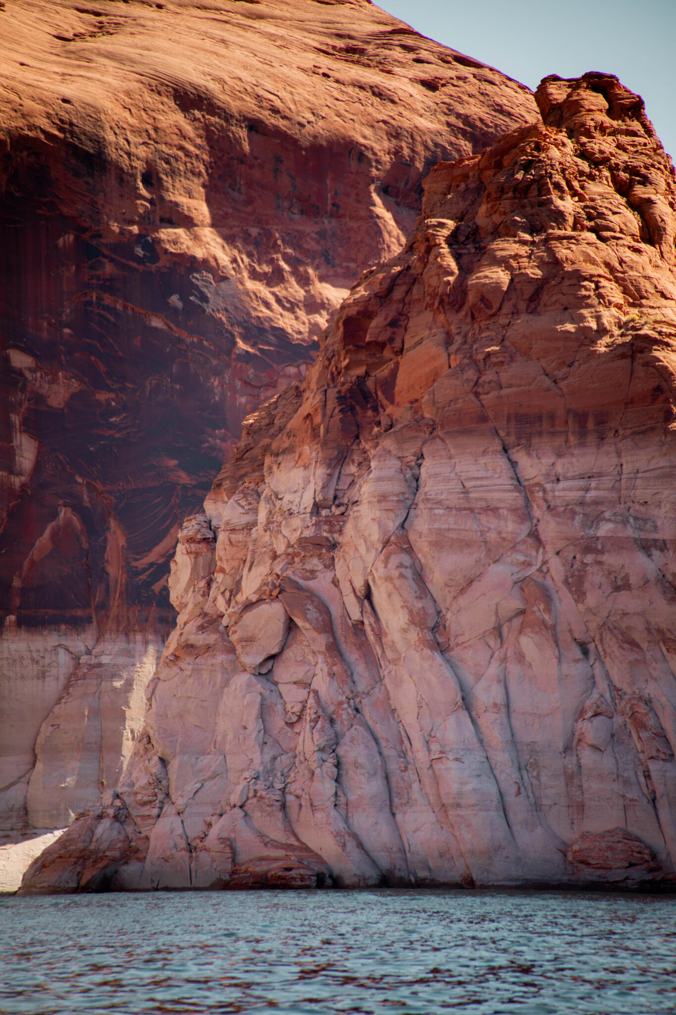 Boating On Lake Powell For First-Timers - Indigo Sahara