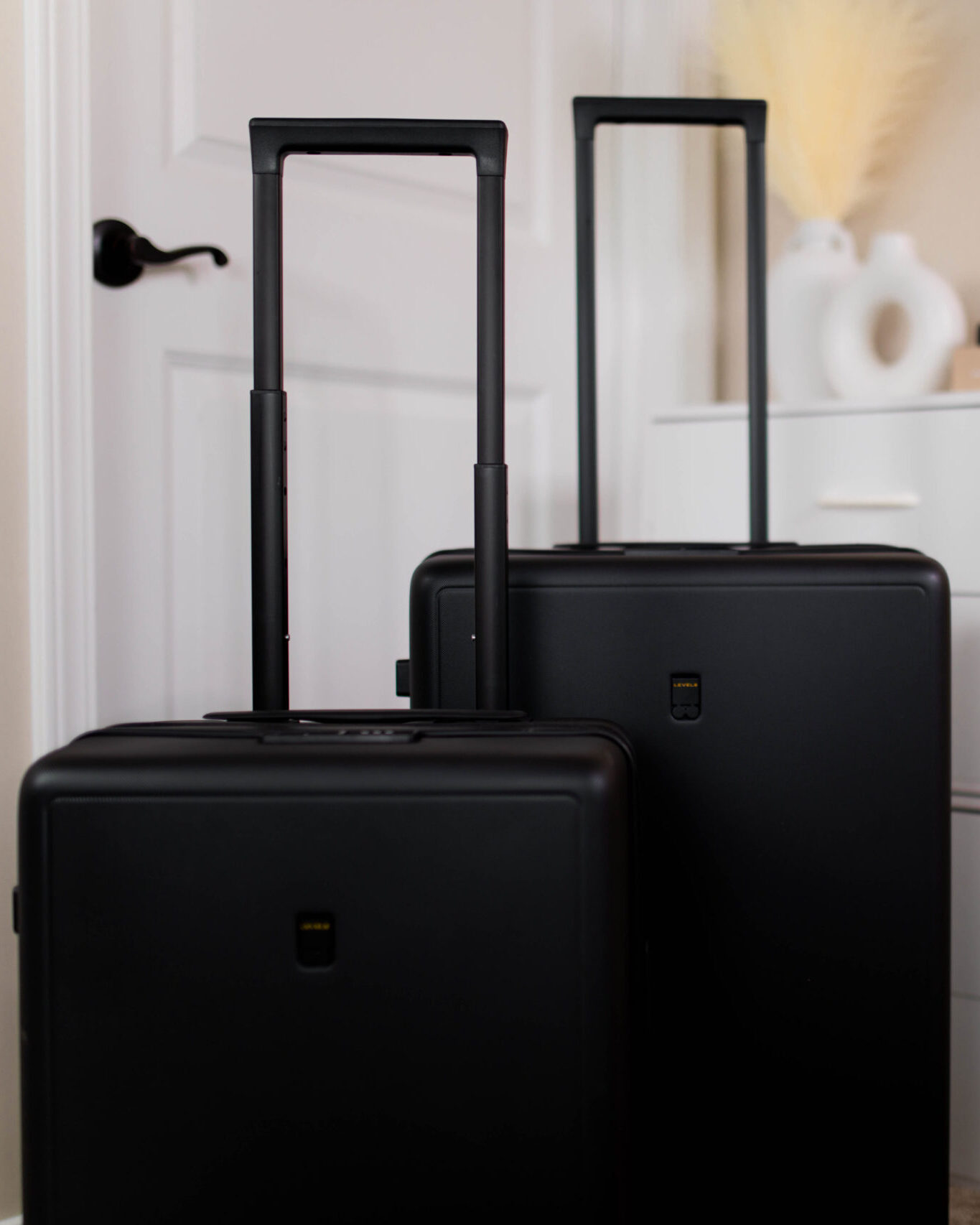 Level8 Luggage Review: Is It Really Worth It? - Indigo Sahara