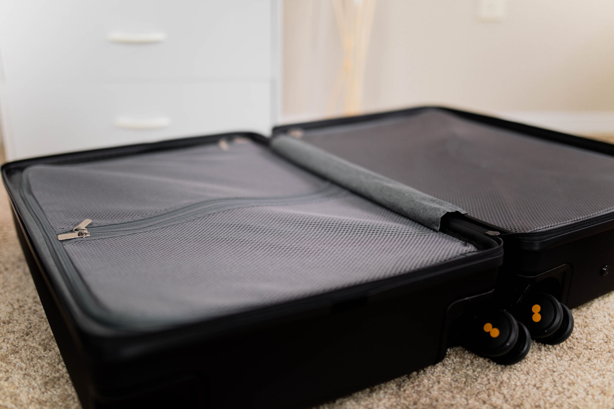 Level8 Luggage Review: Is It Really Worth It? - Indigo Sahara