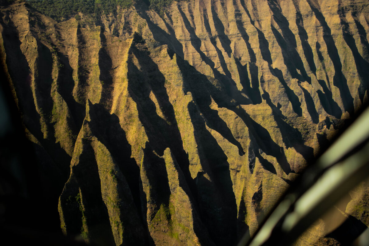 How To See The Na Pali Coast In Kauai - Indigo Sahara